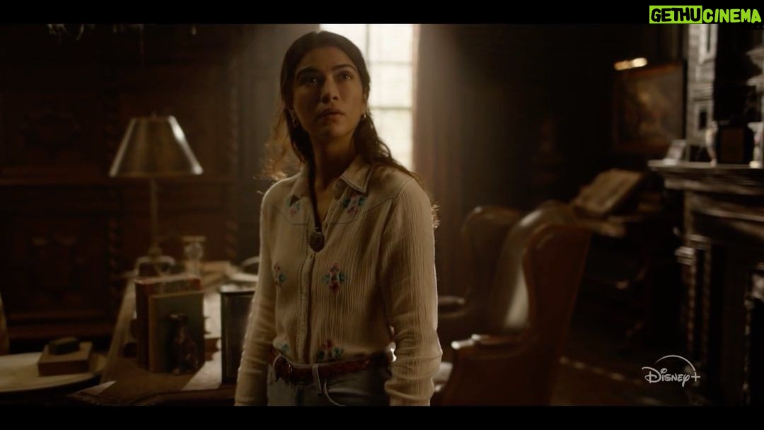 Actress Lisette Olivera HD Instagram Photos and Wallpapers September ...