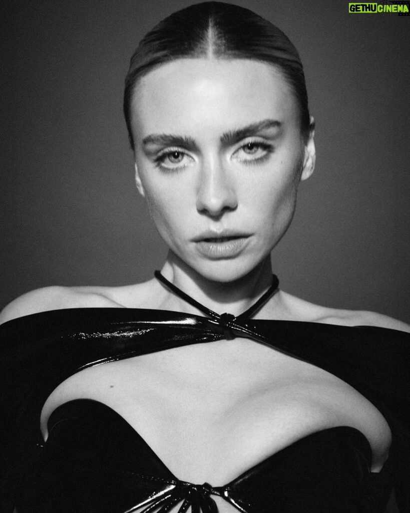 Actress Maddie Phillips HD Instagram Photos and Wallpapers January 2024 ...