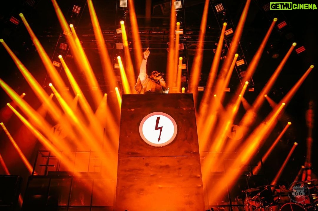 Marilyn Manson Instagram – For mom. Photo by @rob_fenn | Gethu Cinema