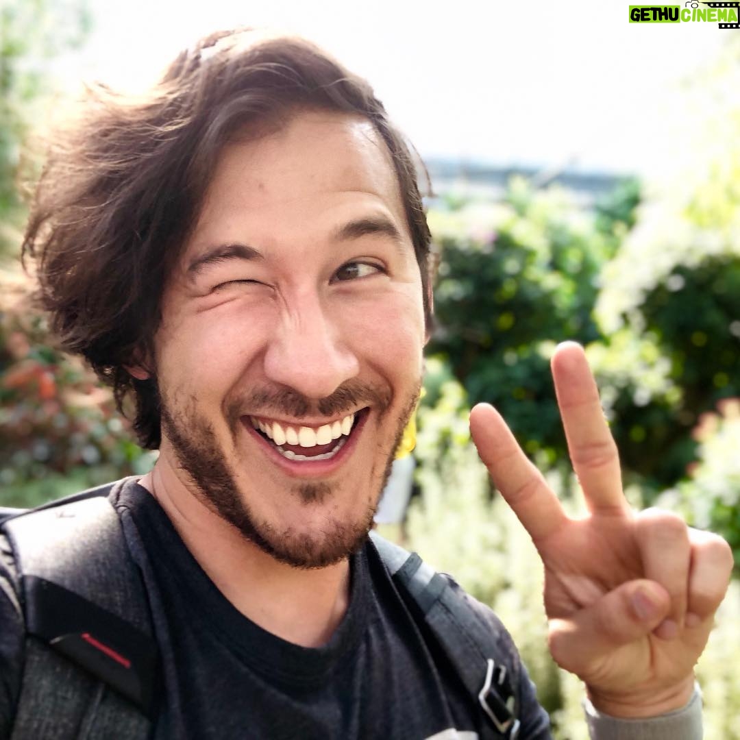 Markiplier Instagram – Visited a garden. Took selfies 90% of the time. | Gethu Cinema