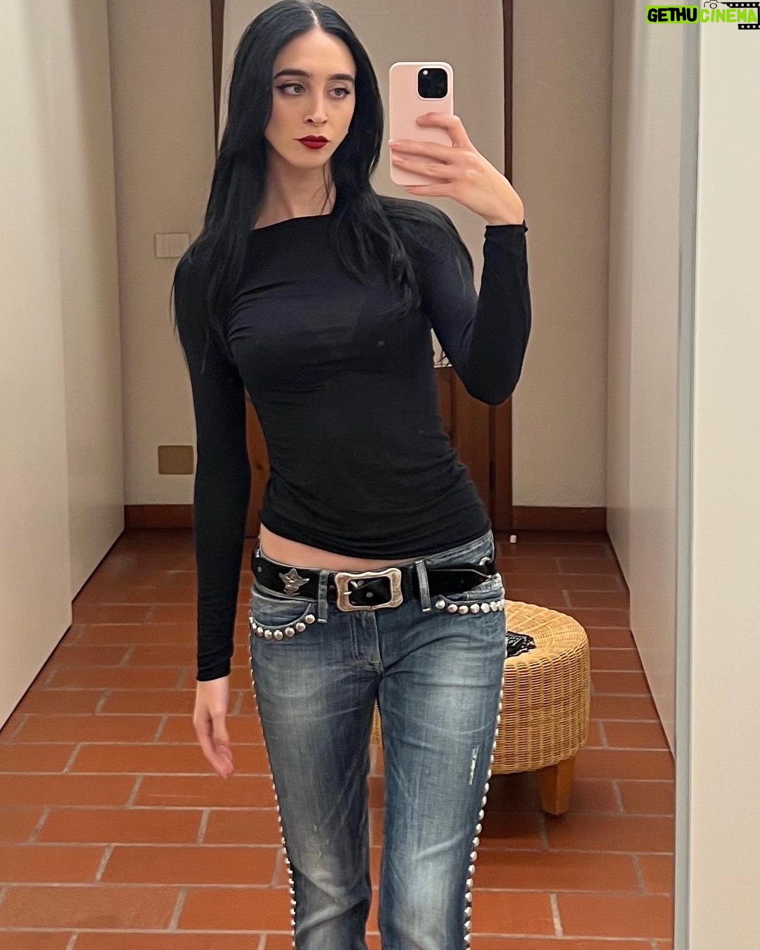 Actress Matilda Morri HD Instagram Photos and Wallpapers October 2023 ...