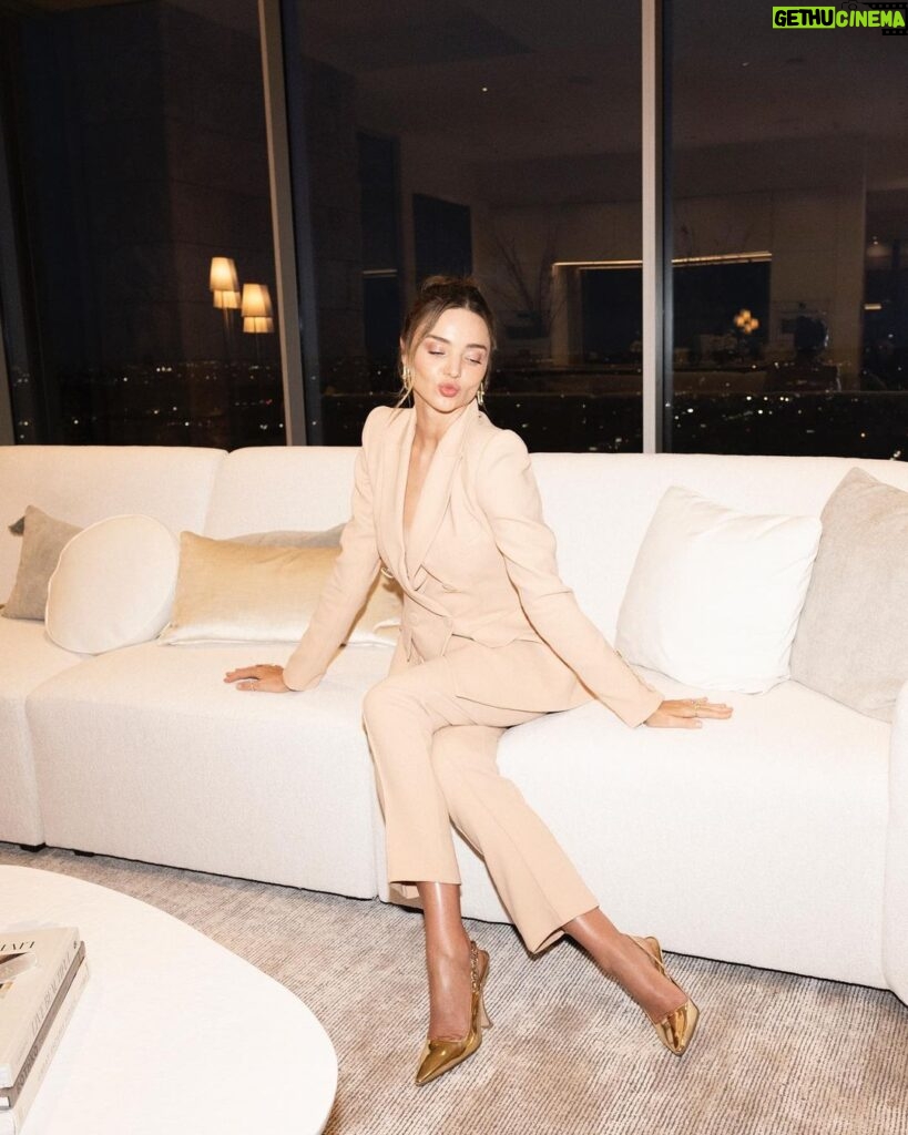 Actress Miranda Kerr HD Instagram Photos and Wallpapers March 2023 ...