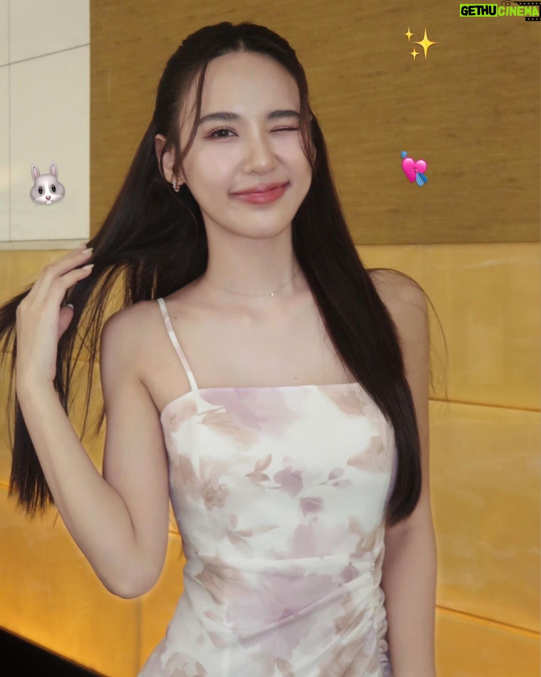 Narilya Gulmongkolpech Instagram – NAAYADA X PROMAYARN เครื่องประดับสายมูแบบรู้จริง 🫶🏻 แบรนด์นะญ ...