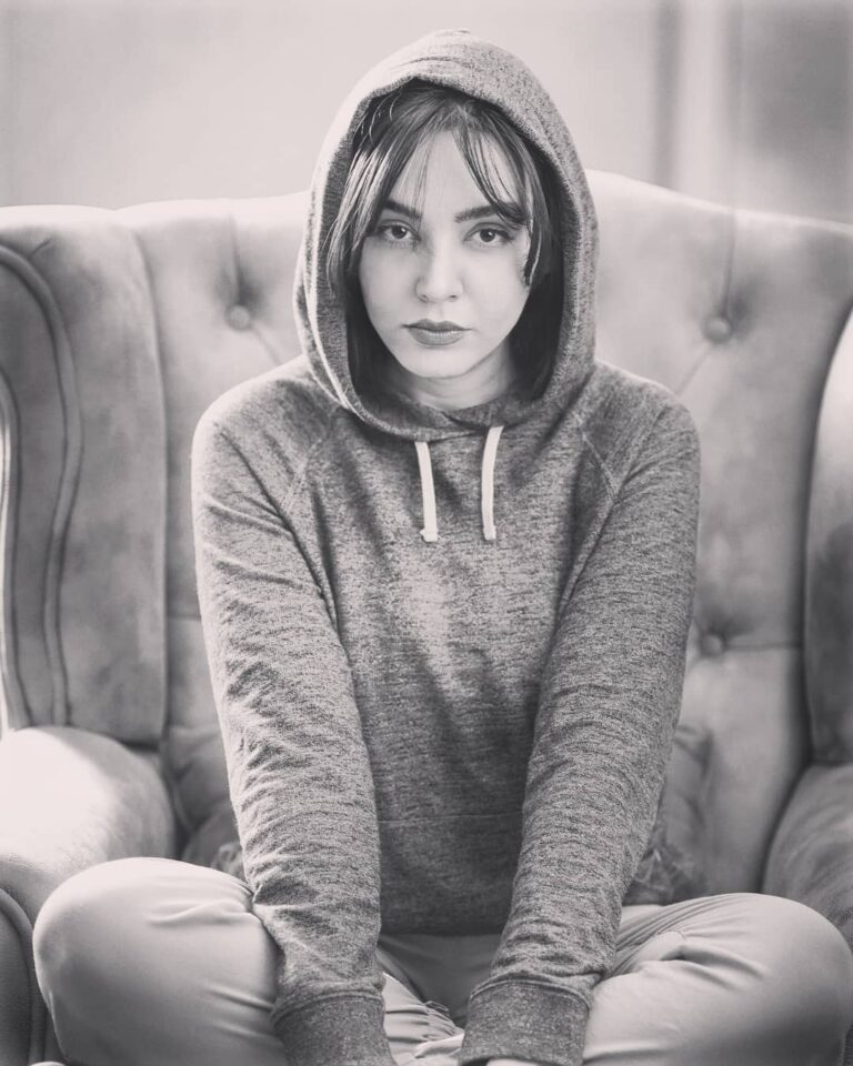 Neda Ghasemi Wiki, Biography, Age, Gallery, Spouse and more