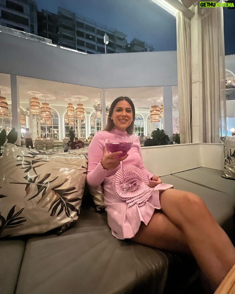 Actress Nia Sharma HD Instagram Photos and Wallpapers February 2024 ...
