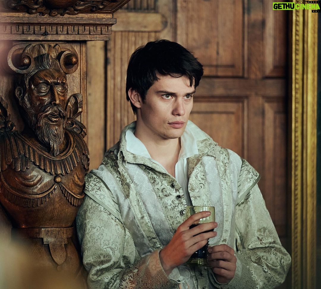 Actor Nicholas Galitzine HD Instagram Photos and Wallpapers May 2023 ...