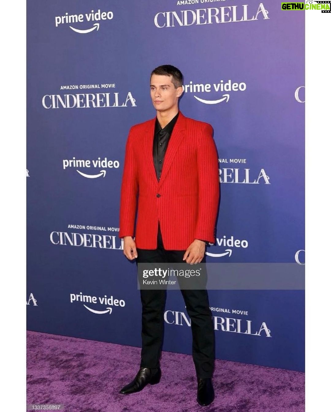 Nicholas Galitzine Instagram – What a magical night! I almost missed ...