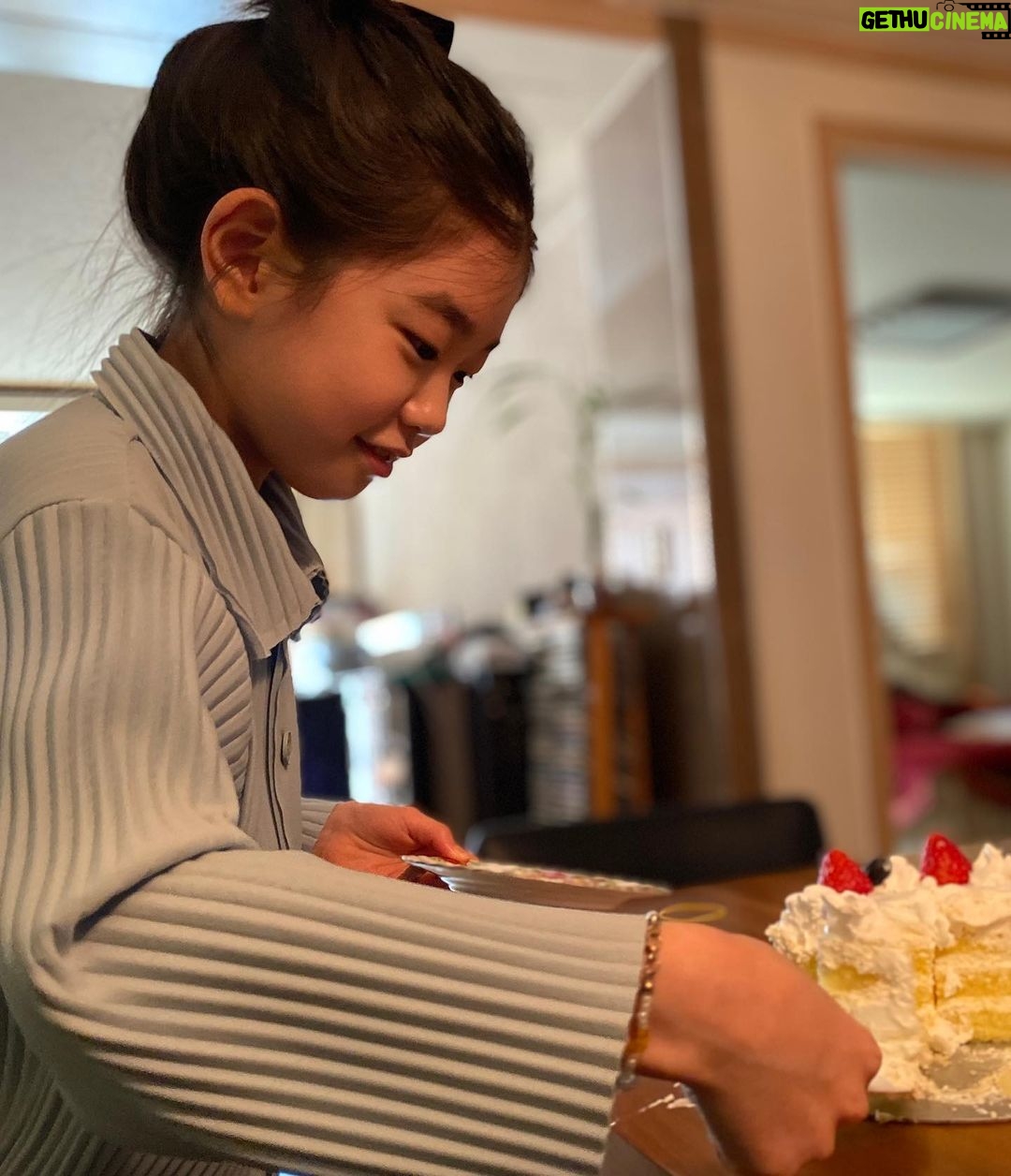 Actress Park So-yi HD Instagram Photos and Wallpapers May 2022 | Gethu ...