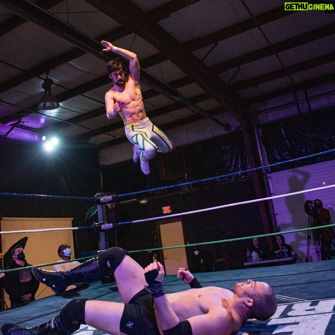 Paul Gruber Instagram – Diving elbow drop from my first encounter with ...