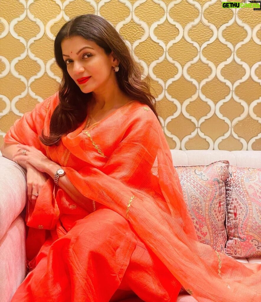 Actress Prachee Shah HD Instagram Photos and Wallpapers October 2023 ...