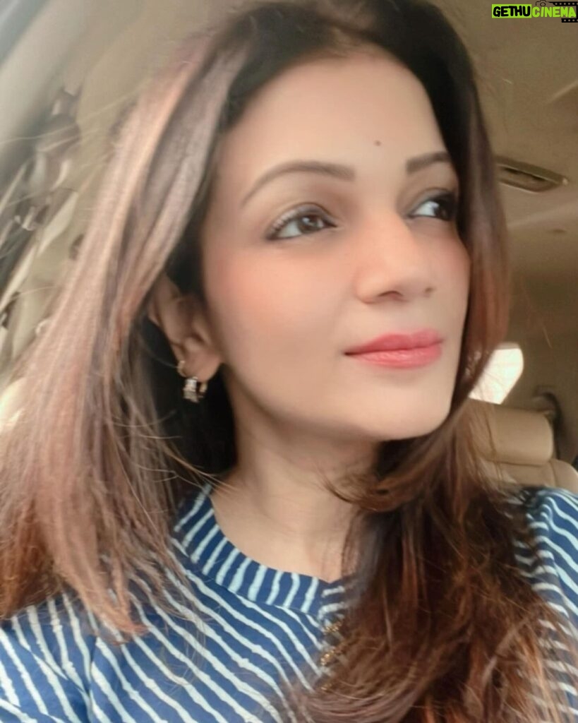 Actress Prachee Shah HD Instagram Photos and Wallpapers January 2024 ...