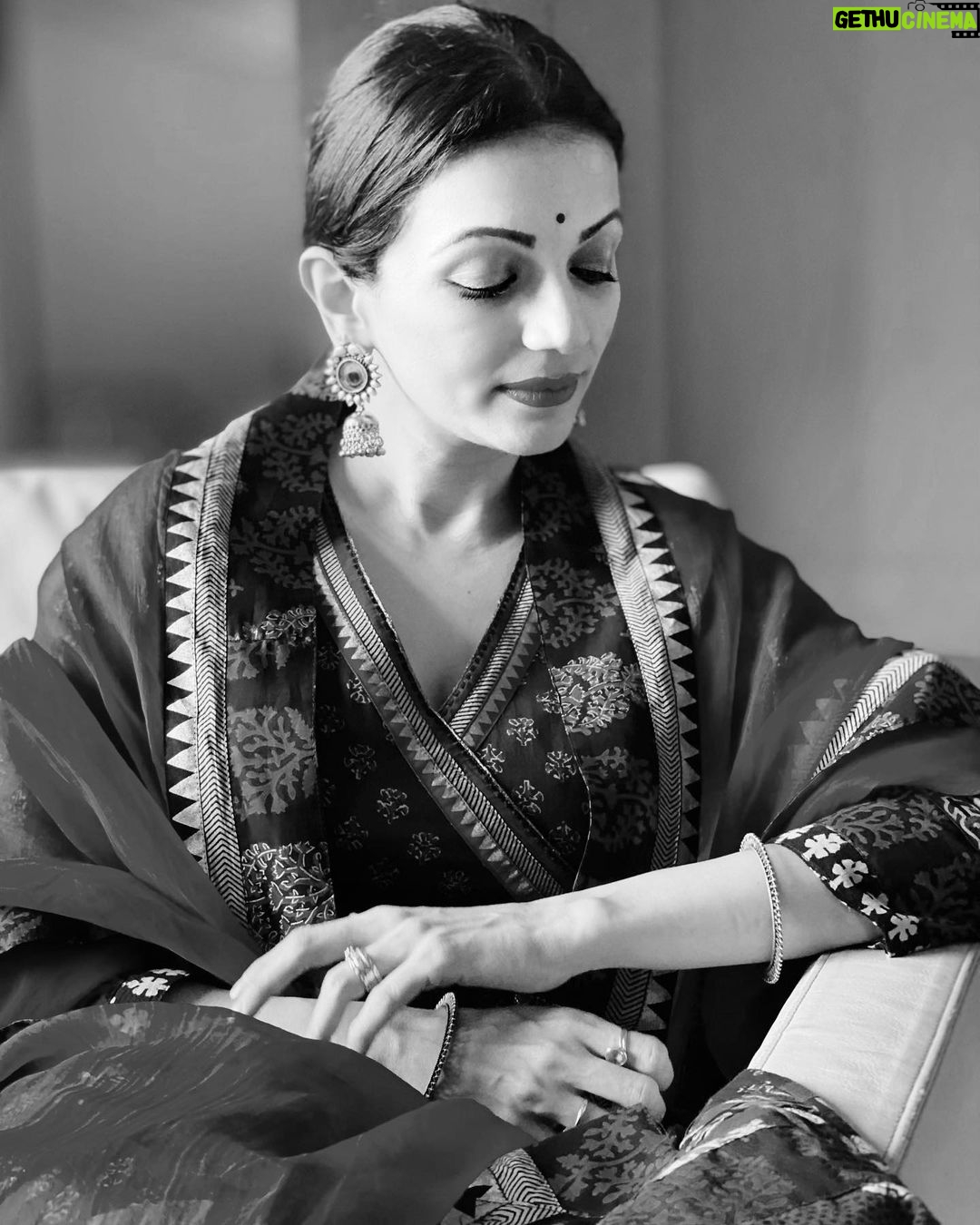Actress Prachee Shah HD Instagram Photos and Wallpapers October 2023 ...