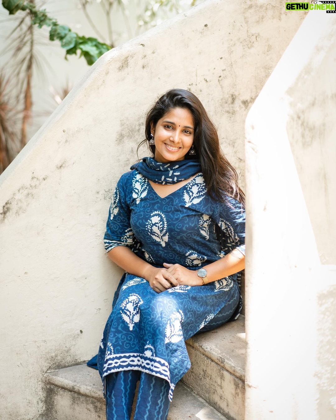 Actress Priya Venkat HD Instagram Photos and Wallpapers August 2023 | Gethu Cinema