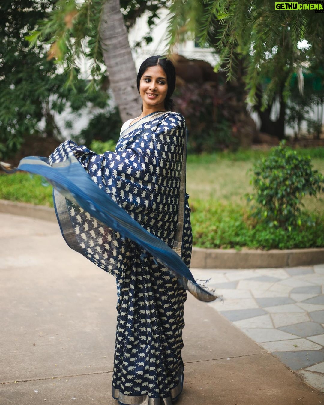 Actress Priya Venkat HD Instagram Photos and Wallpapers February 2024 ...