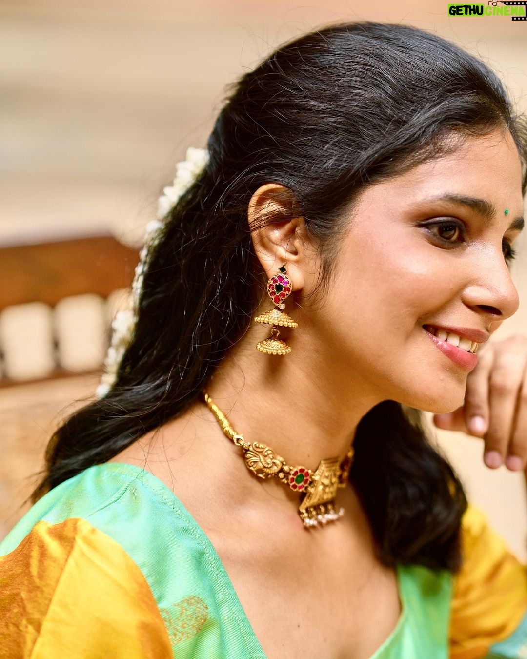 Actress Priya Venkat HD Instagram Photos and Wallpapers February 2024 | Gethu Cinema