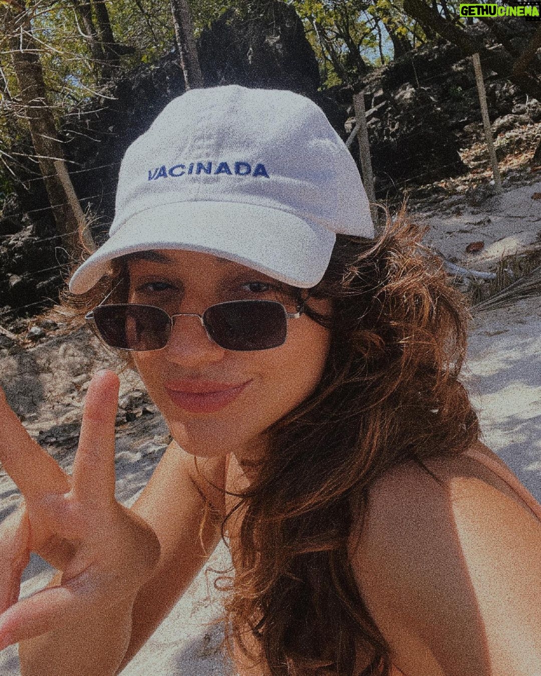 Samya Pascotto Instagram – Bahia- dia 2- mó paz. | Gethu Cinema