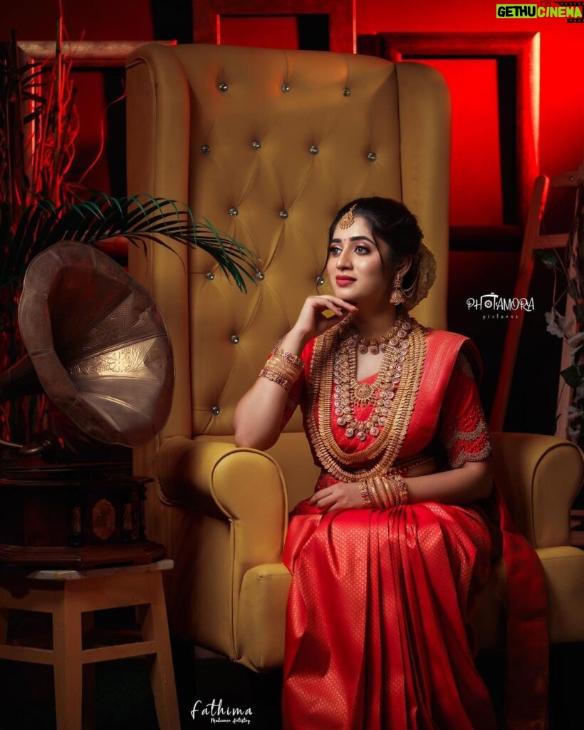 Actress Shambhavy gurumoorthy HD Instagram Photos and Wallpapers August ...