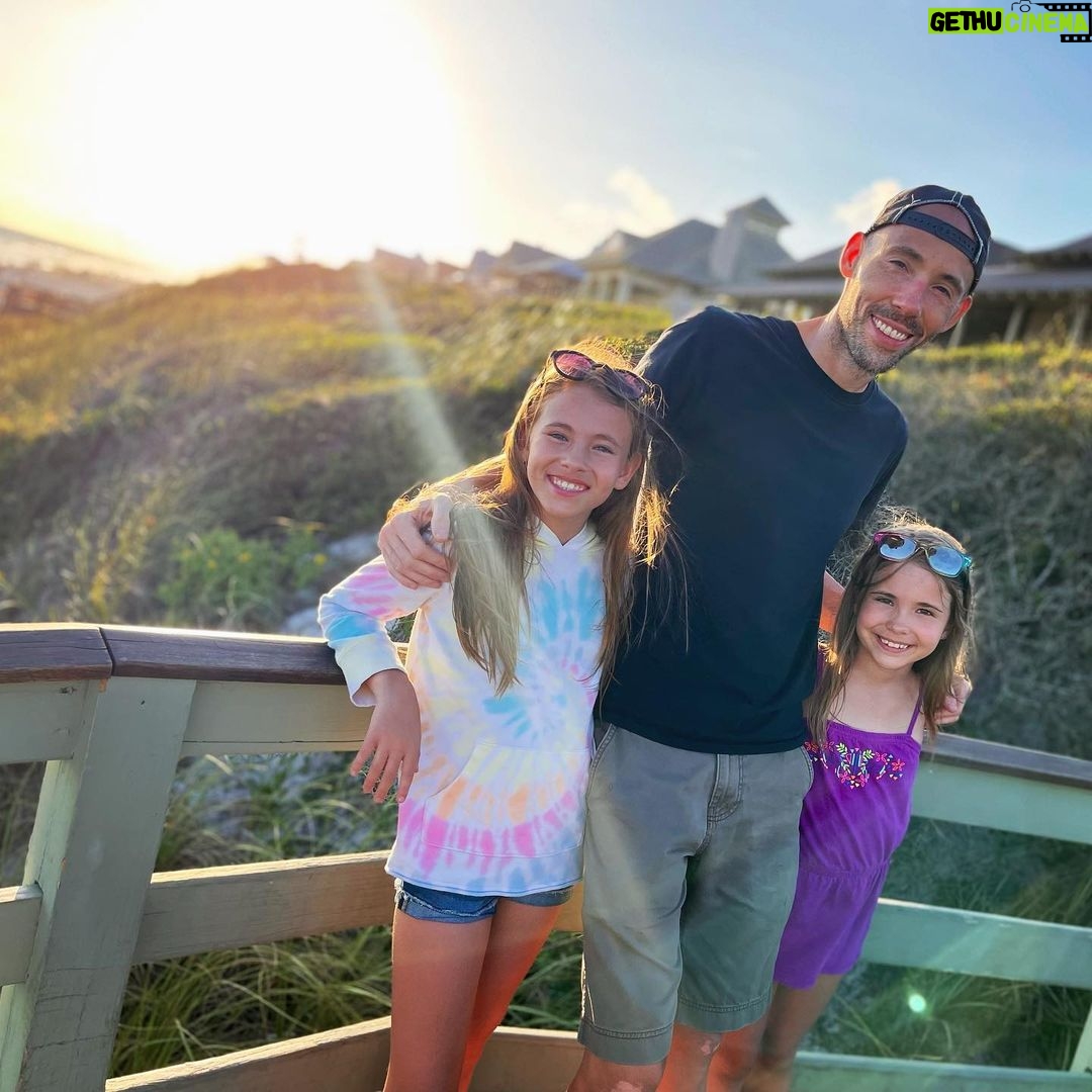 Shaylee Mansfield Instagram – Happy Father’s Day to everyone and the ...