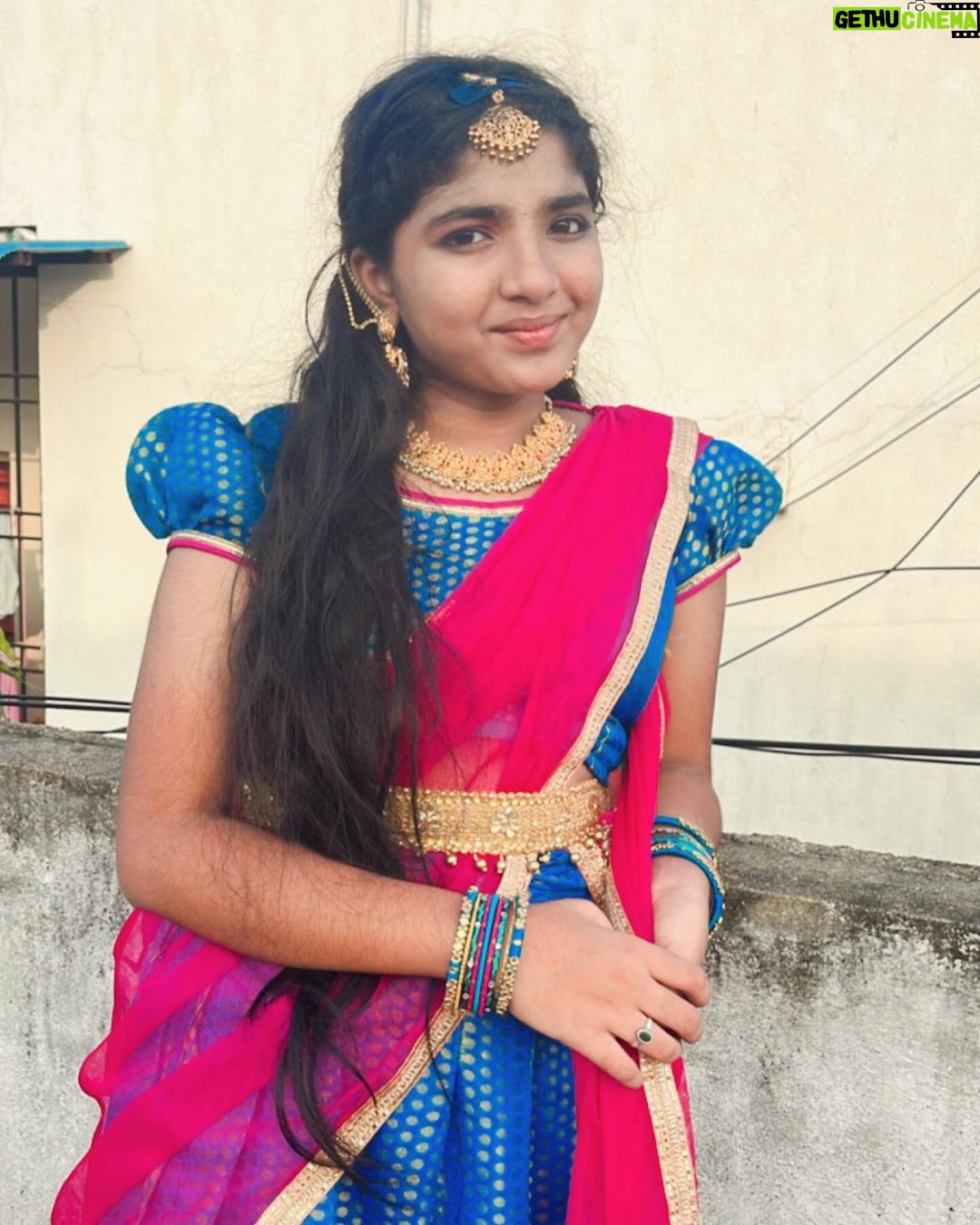 Actress Sherin Thara HD Instagram Photos and Wallpapers January 2024 ...