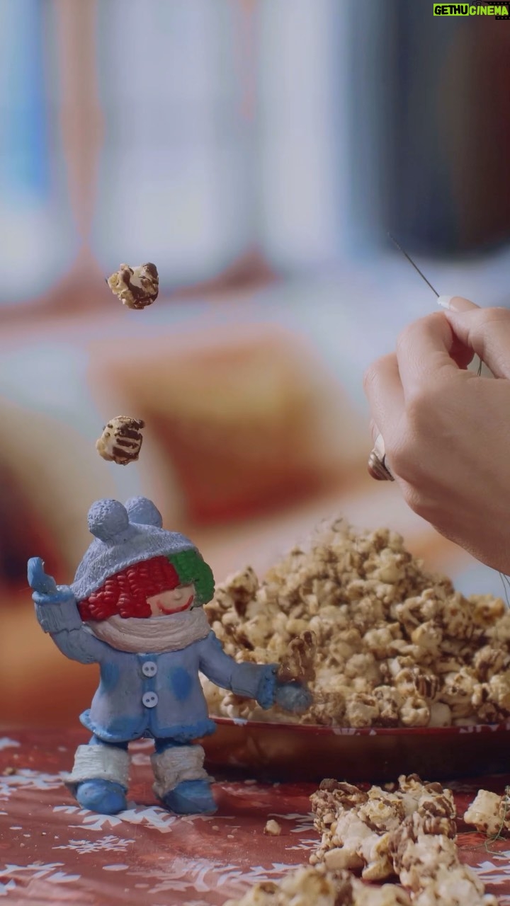 Actress Sia HD Instagram Photos and Wallpapers December 2021 | Gethu Cinema