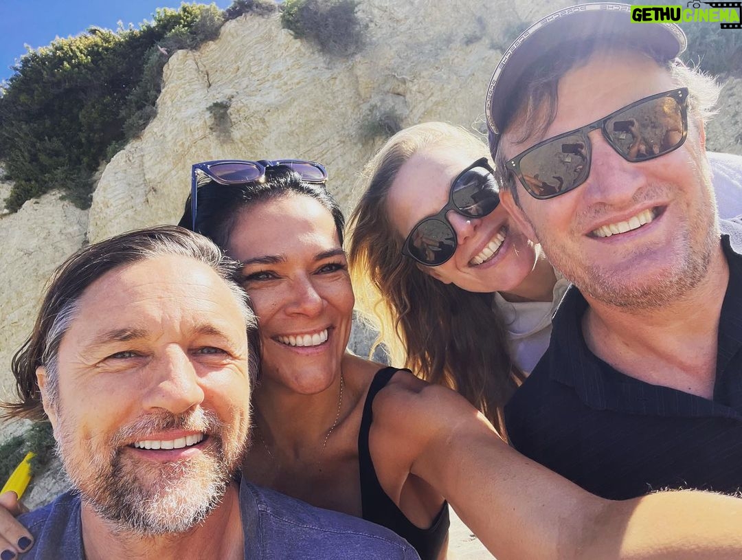 Simone Kessell Instagram – My LA Family 💫 Malibu, California | Gethu Cinema