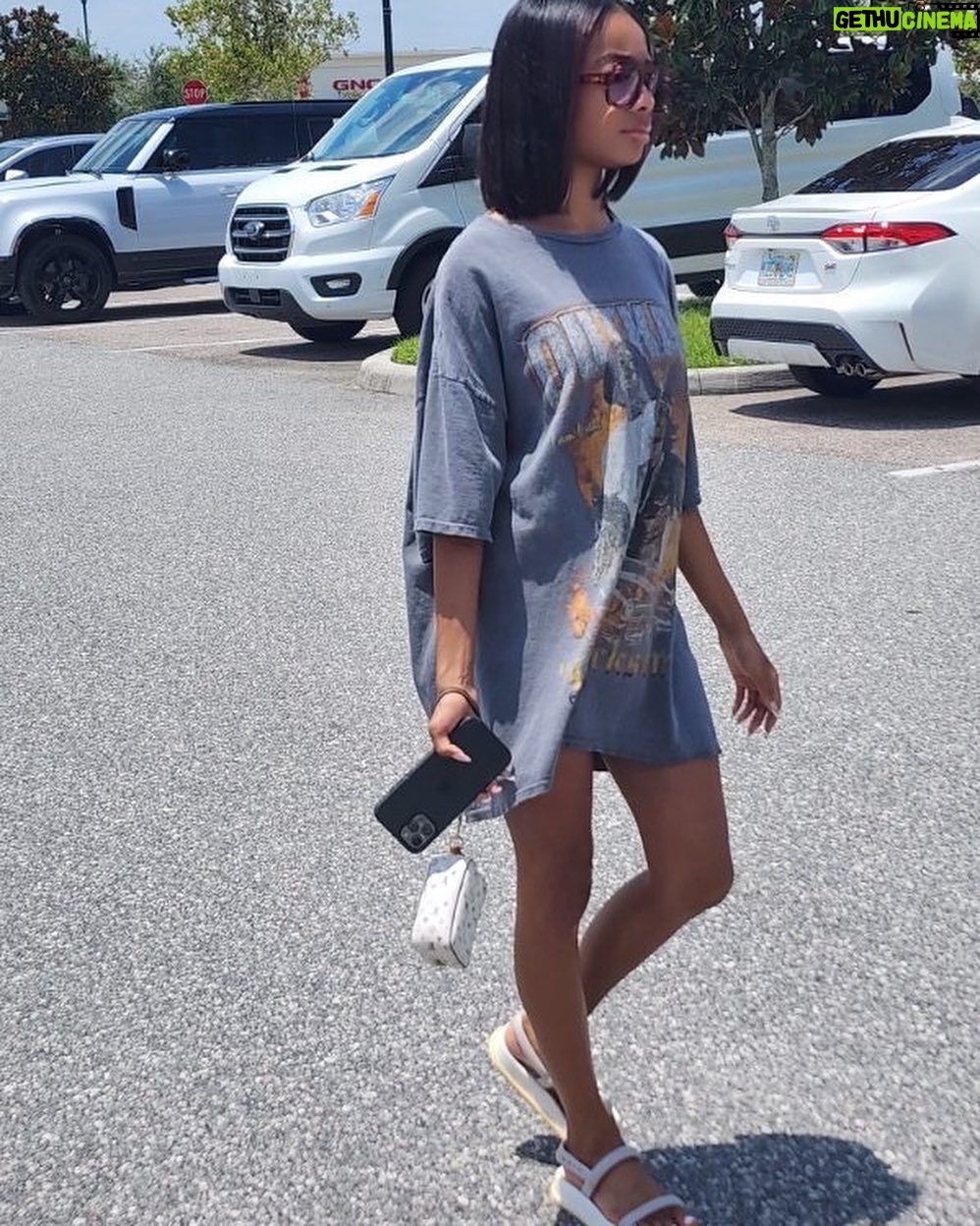 Actress Skai Jackson HD Instagram Photos and Wallpapers February 2024 ...