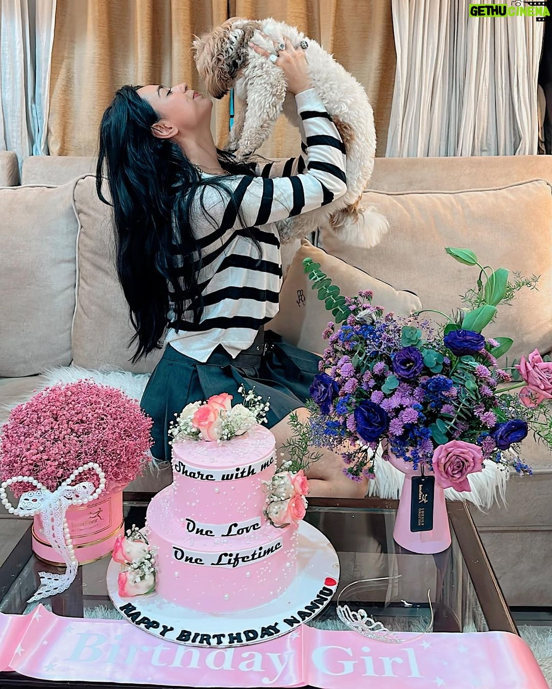 Actress Soundarya Sharma HD Instagram Photos and Wallpapers October ...