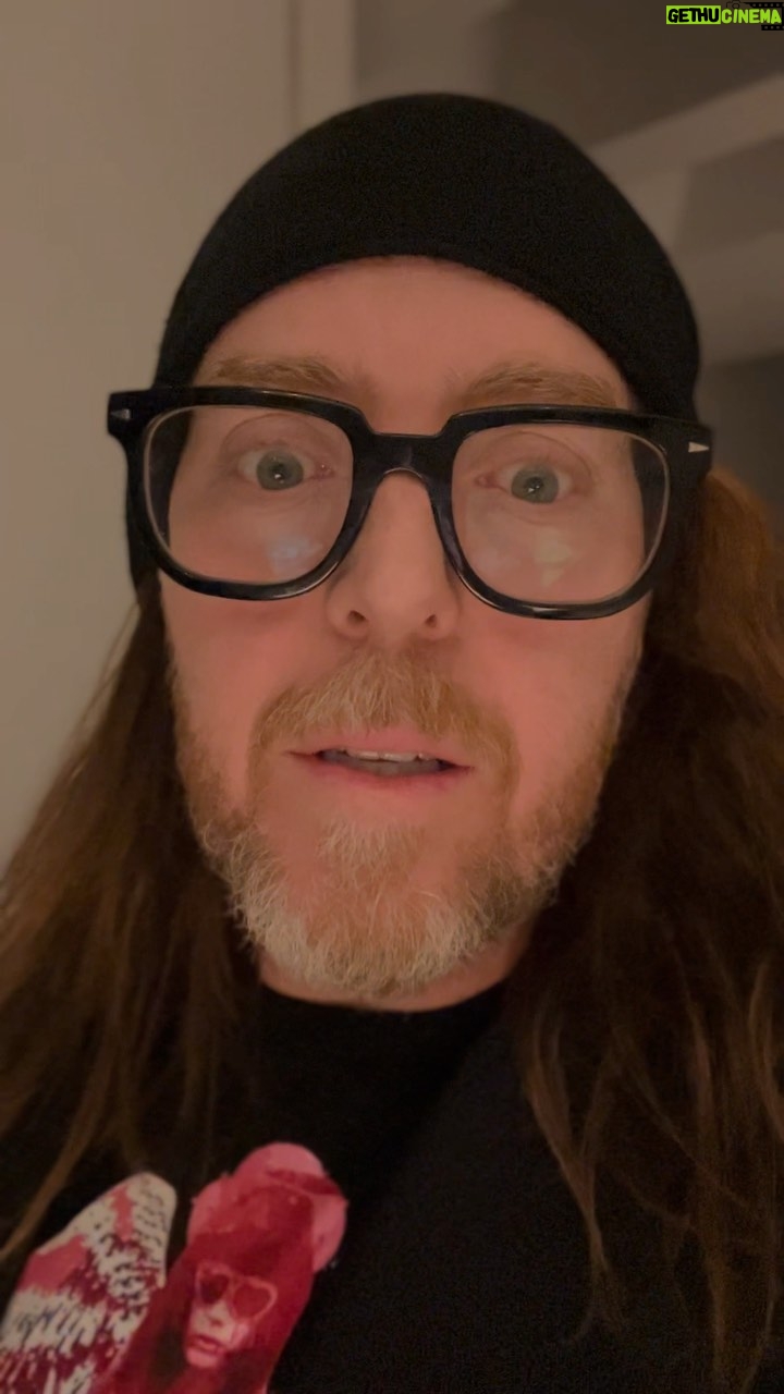 Actor Tim Minchin HD Instagram Photos and Wallpapers June 2023 | Gethu ...