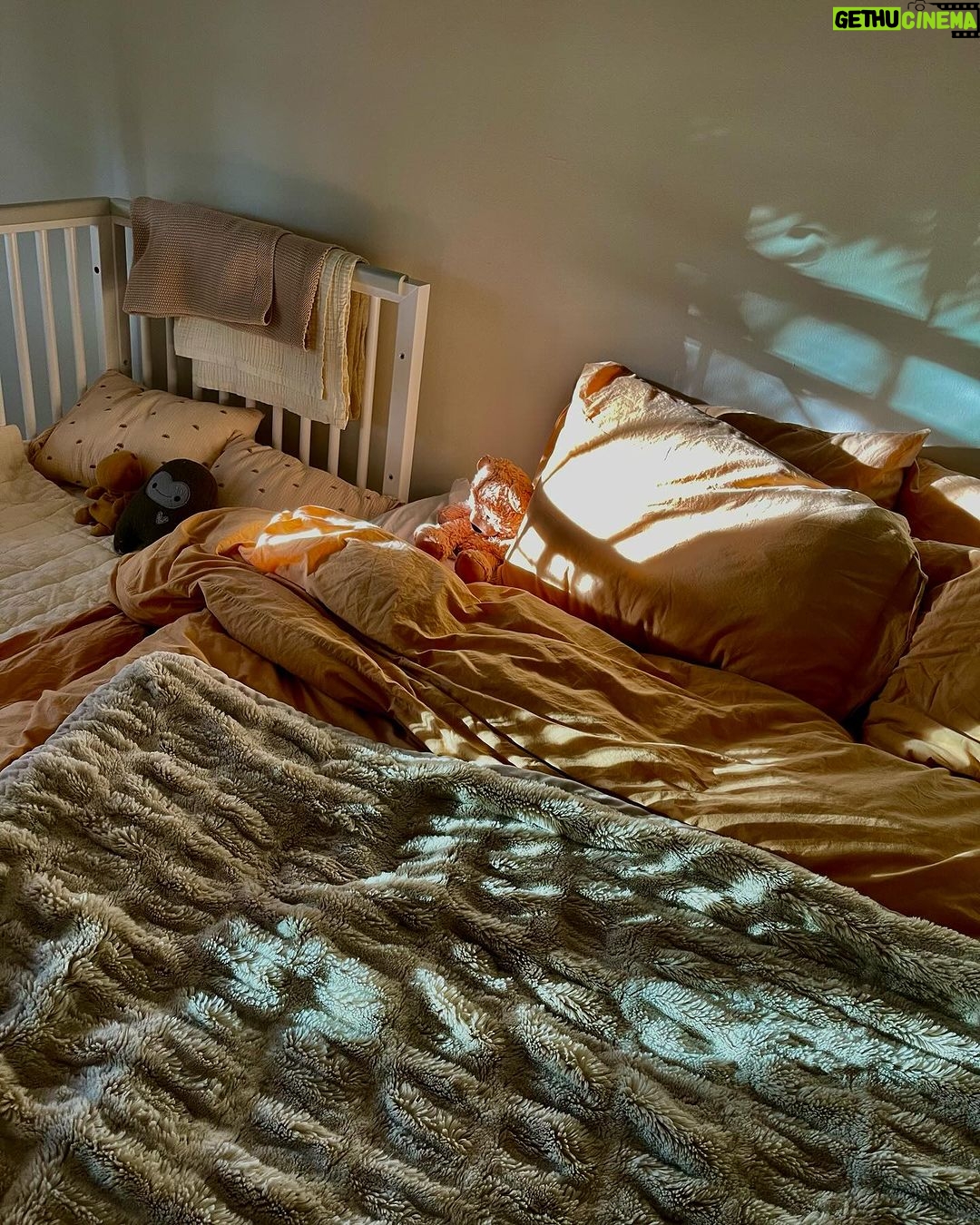 Yulia Kirillova Instagram – Holidays have began. Happy thanksgiving ...