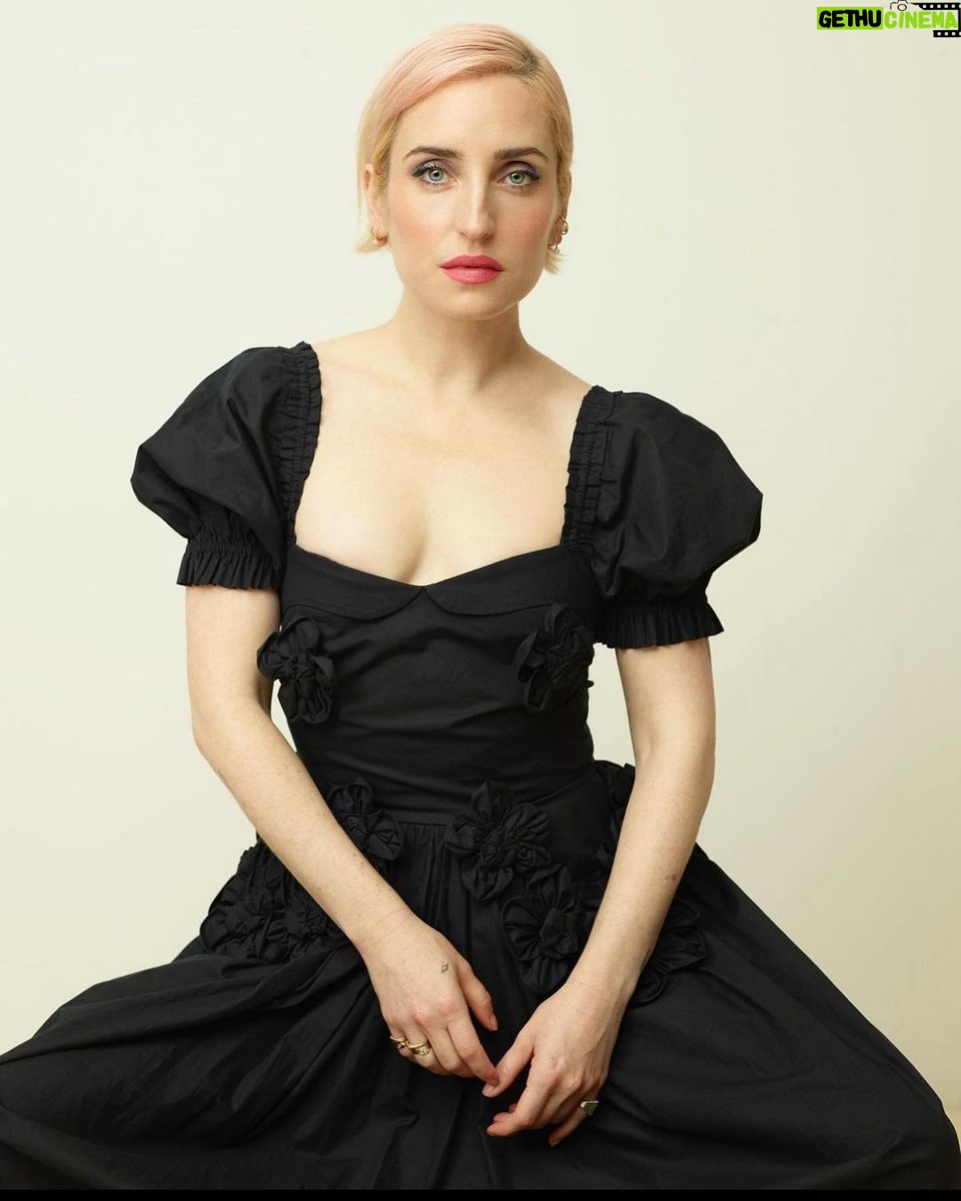Zoe Lister-Jones Wiki, Biography, Age, Gallery, Spouse and more