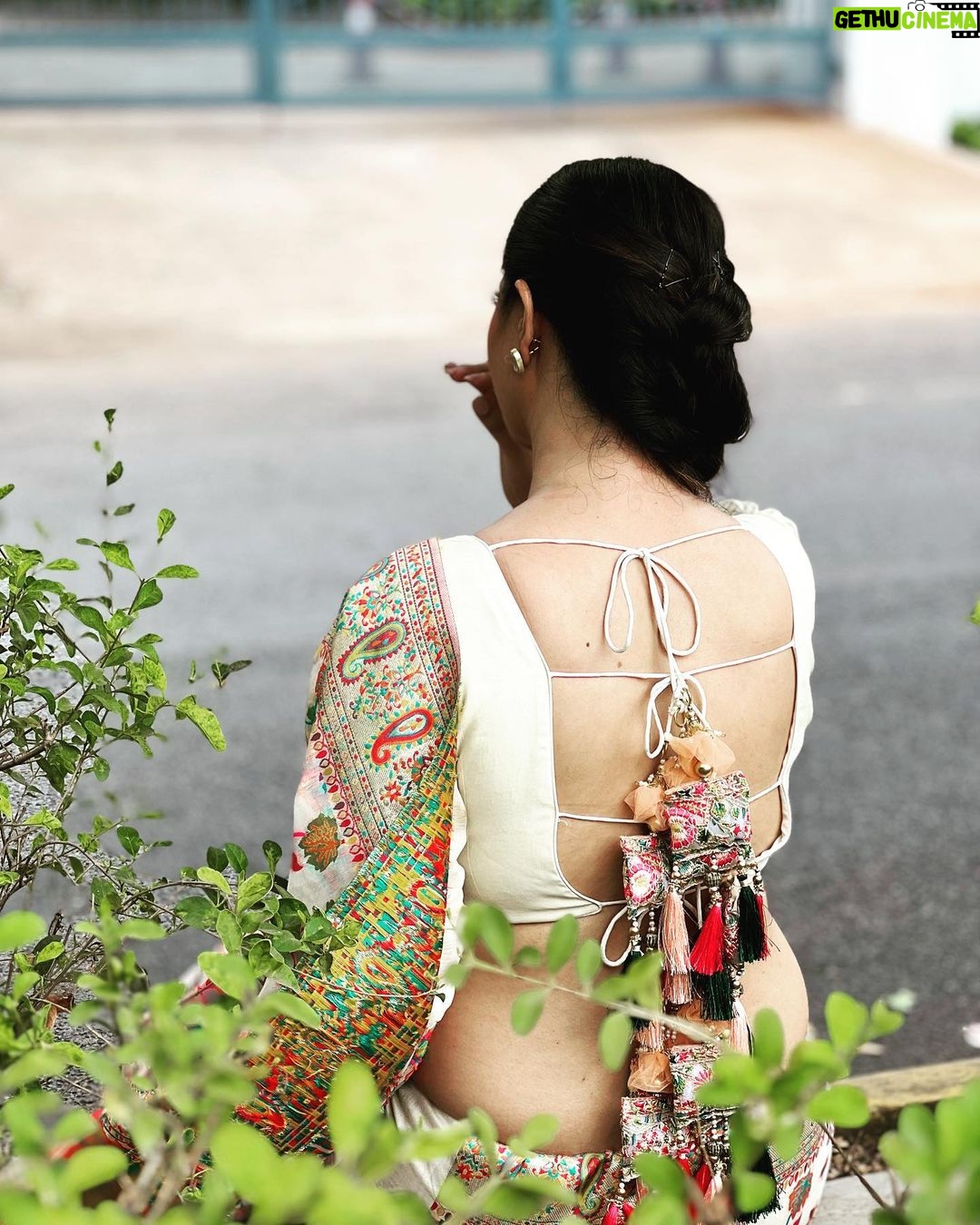 Abha Paul Instagram – It’s very hot outside 🔥 | Gethu Cinema