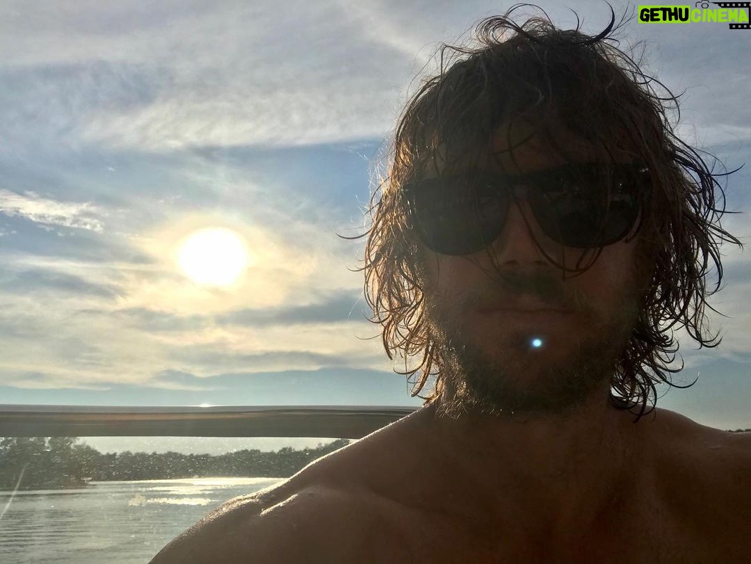 Adam Demos Instagram – Drown rat 🤙 #weathered | Gethu Cinema