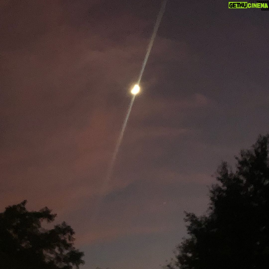Addison Riecke Instagram – moondust Milky Way Galaxy | Gethu Cinema