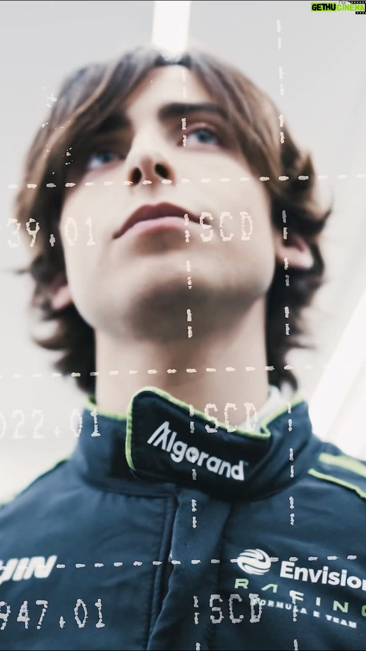 Aidan Gallagher Instagram – LONDON CALLING! 🇬🇧 Suiting up and joining ...