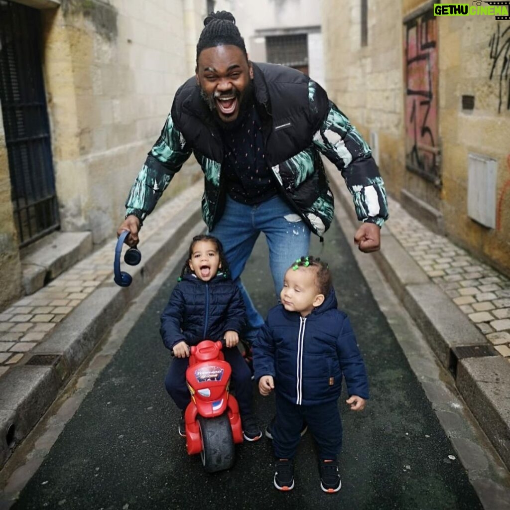 Actor Alain-Gloirdy Bakwa Malary HD Instagram Photos and Wallpapers ...