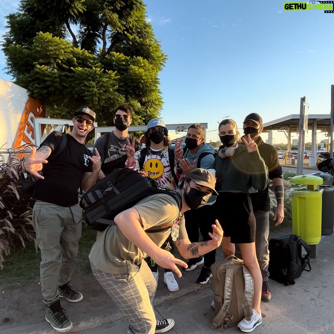 Alessia Cara Instagram – south america hOoOoly cOoOw | Gethu Cinema