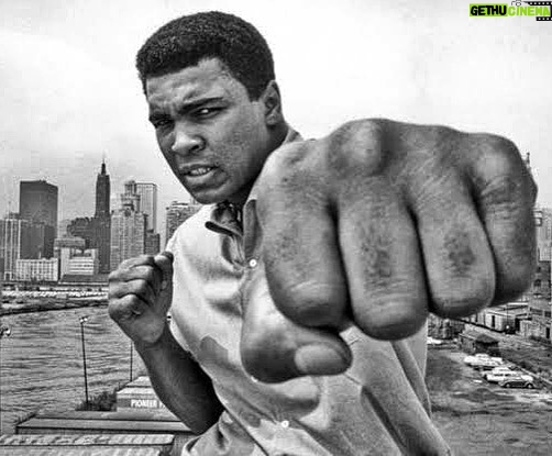 Alperen Duymaz Instagram – hey champ. 17.01/Muhammed Ali. | Gethu Cinema