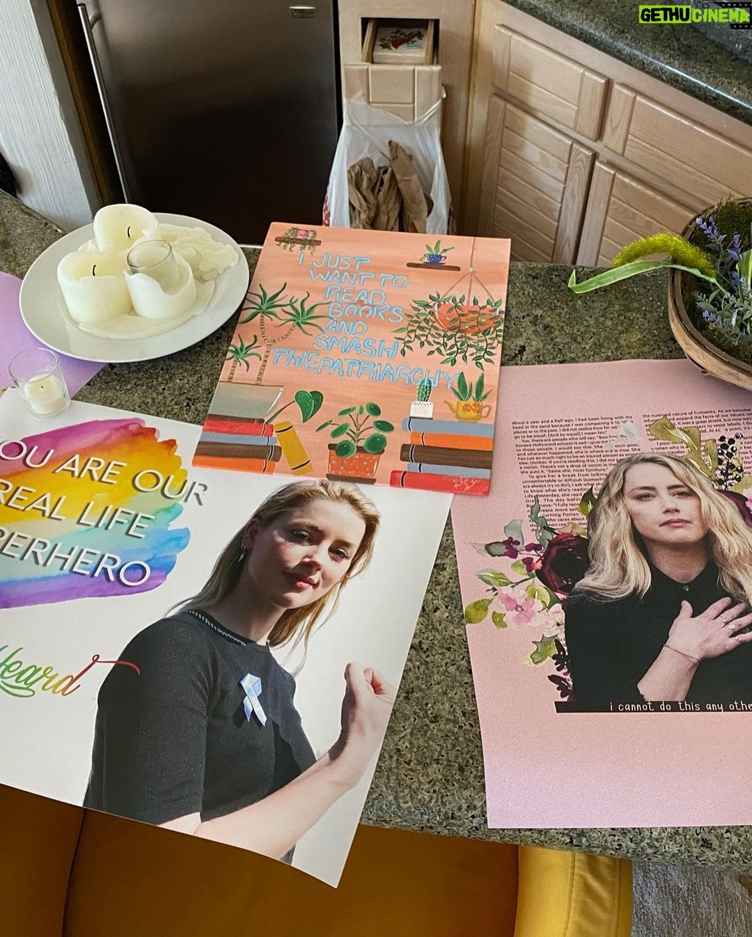 Amber Heard Instagram – I’m with you too. Thanks to all of you all ...