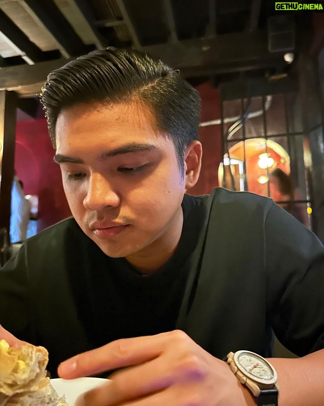 Angeline Quinto Instagram – After a long dayyyy, Babe time naman🥰 💋 ...