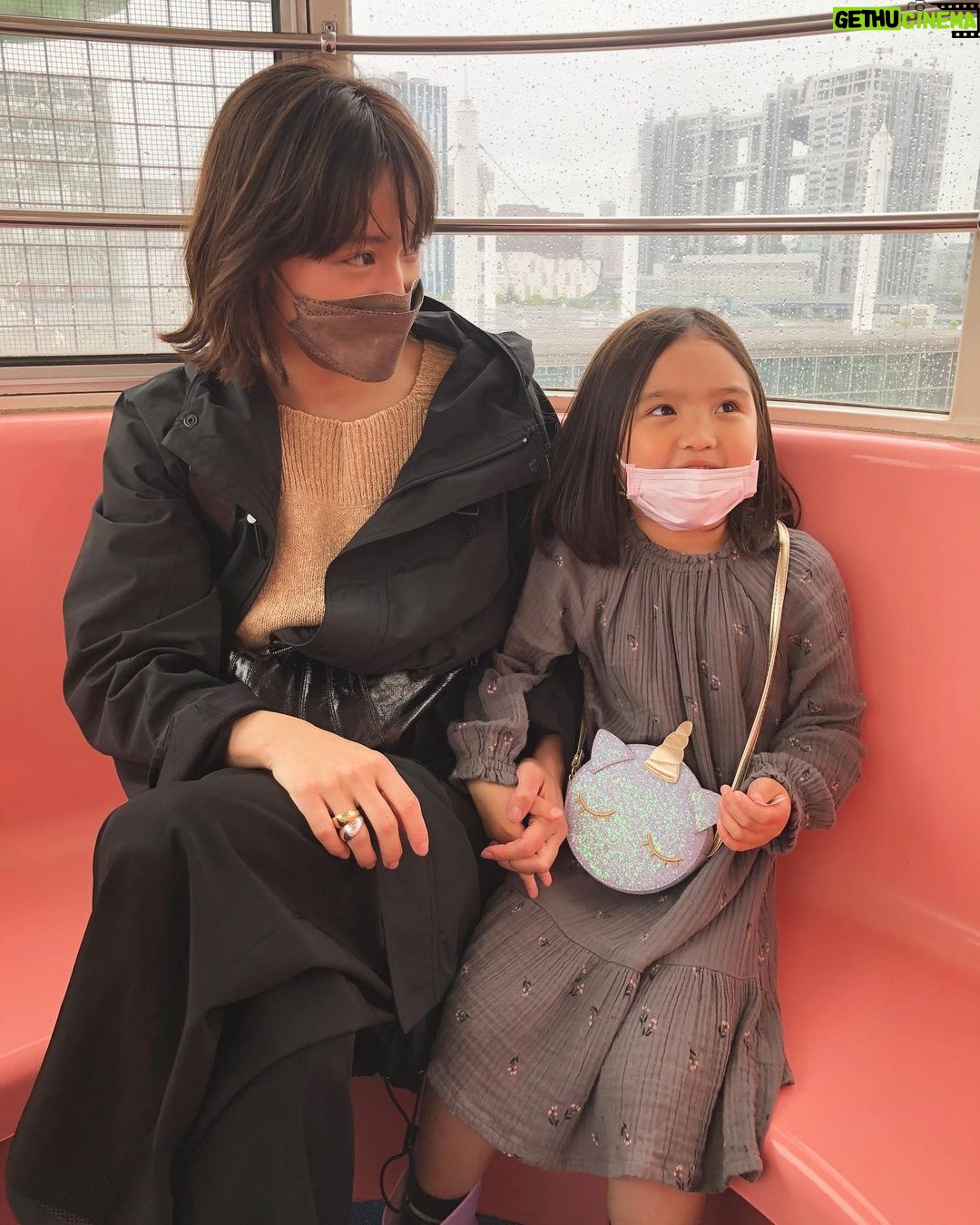 Anne Nakamura Instagram – 🫶💕🎡 もう5歳なのか。 あなたが大きくなるということは、私も歳を重ねている🫣 きっともう ...