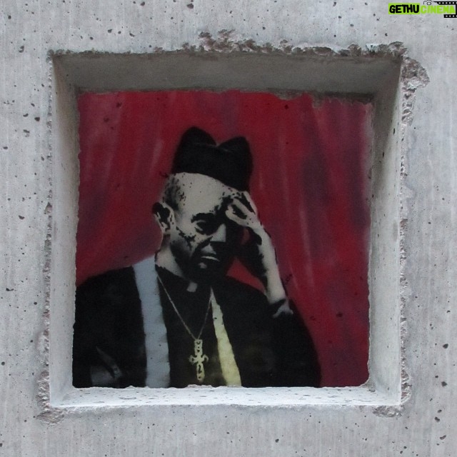 Banksy Instagram – :manhattan. Concrete confessional | Gethu Cinema
