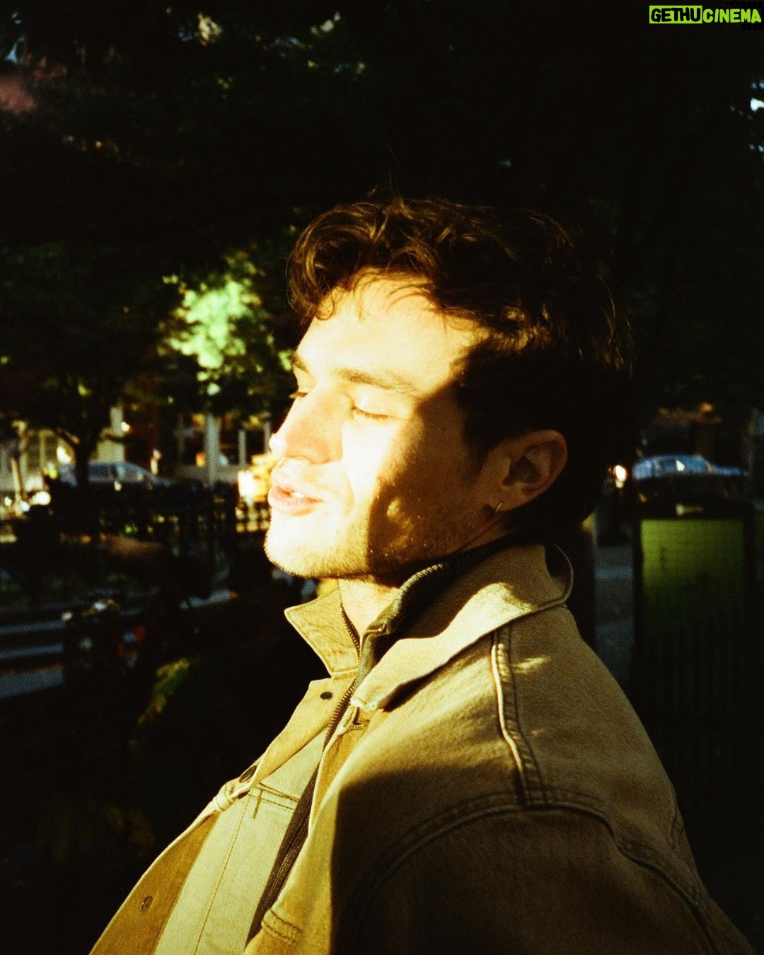 Brandon Flynn Instagram – | Gethu Cinema