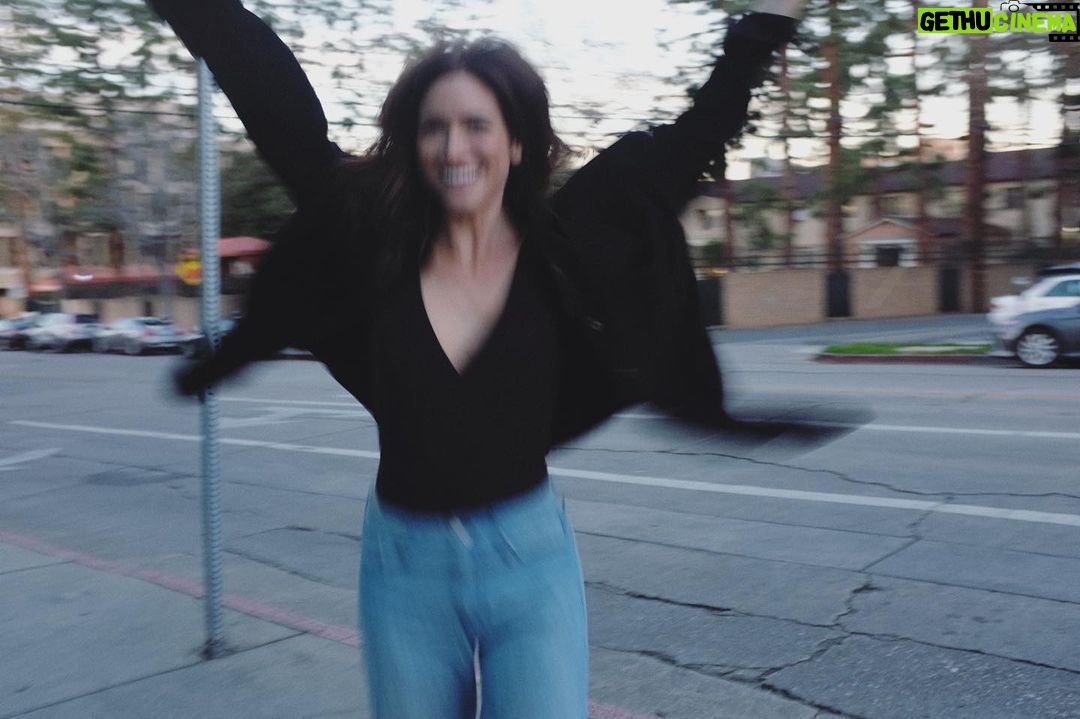 Actress Brittany Snow HD Instagram Photos and Wallpapers February 2023 ...