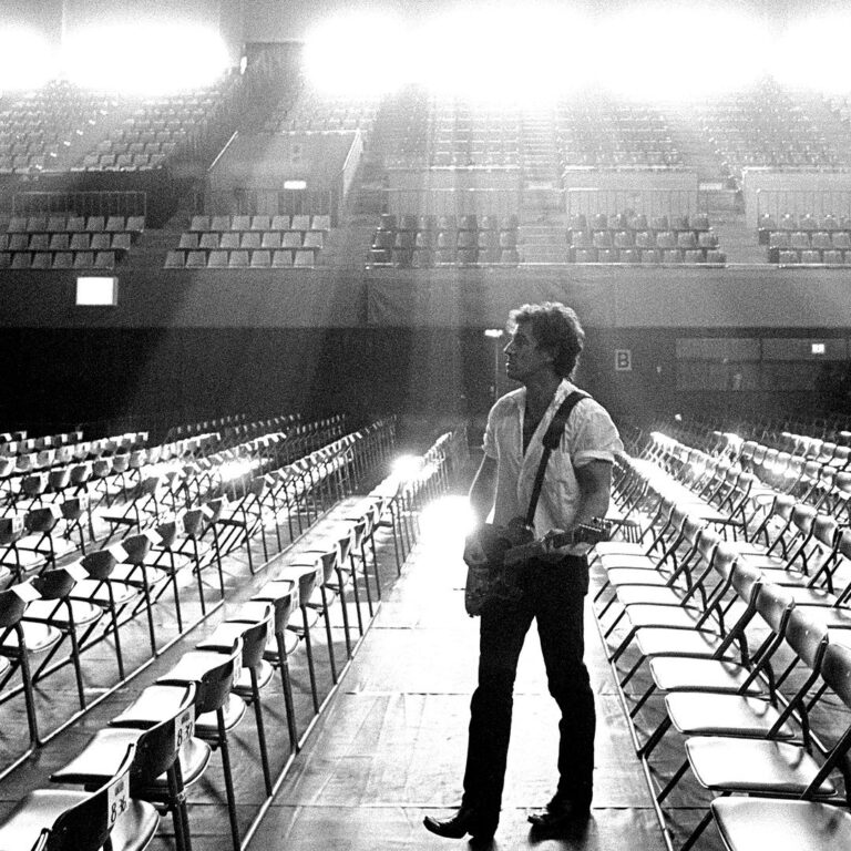10 Iconic Instagram Photos of Bruce Springsteen