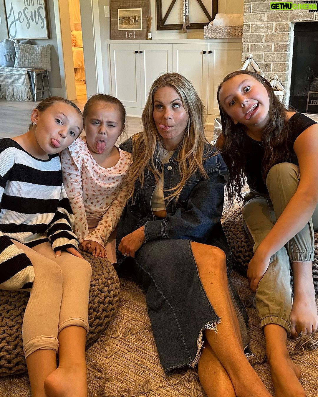 Actress Candace Cameron Bure HD Instagram Photos and Wallpapers July ...