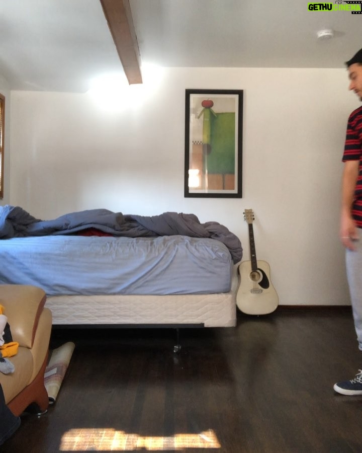 Casey Frey Instagram – Spazzin’ to who r u by @anderson._paak 🦵🏻👂🏻 ...