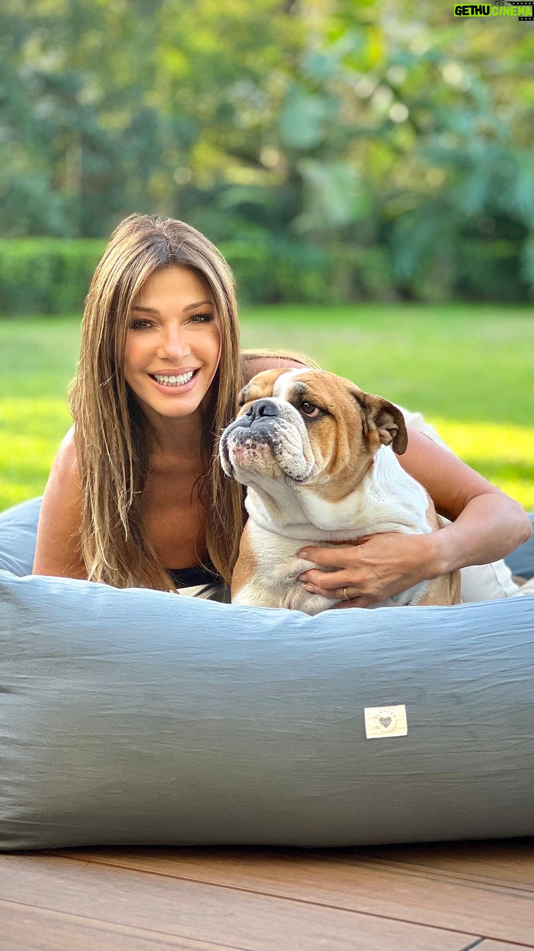 Actress Catherine Fulop HD Instagram Photos and Wallpapers August 2023 ...