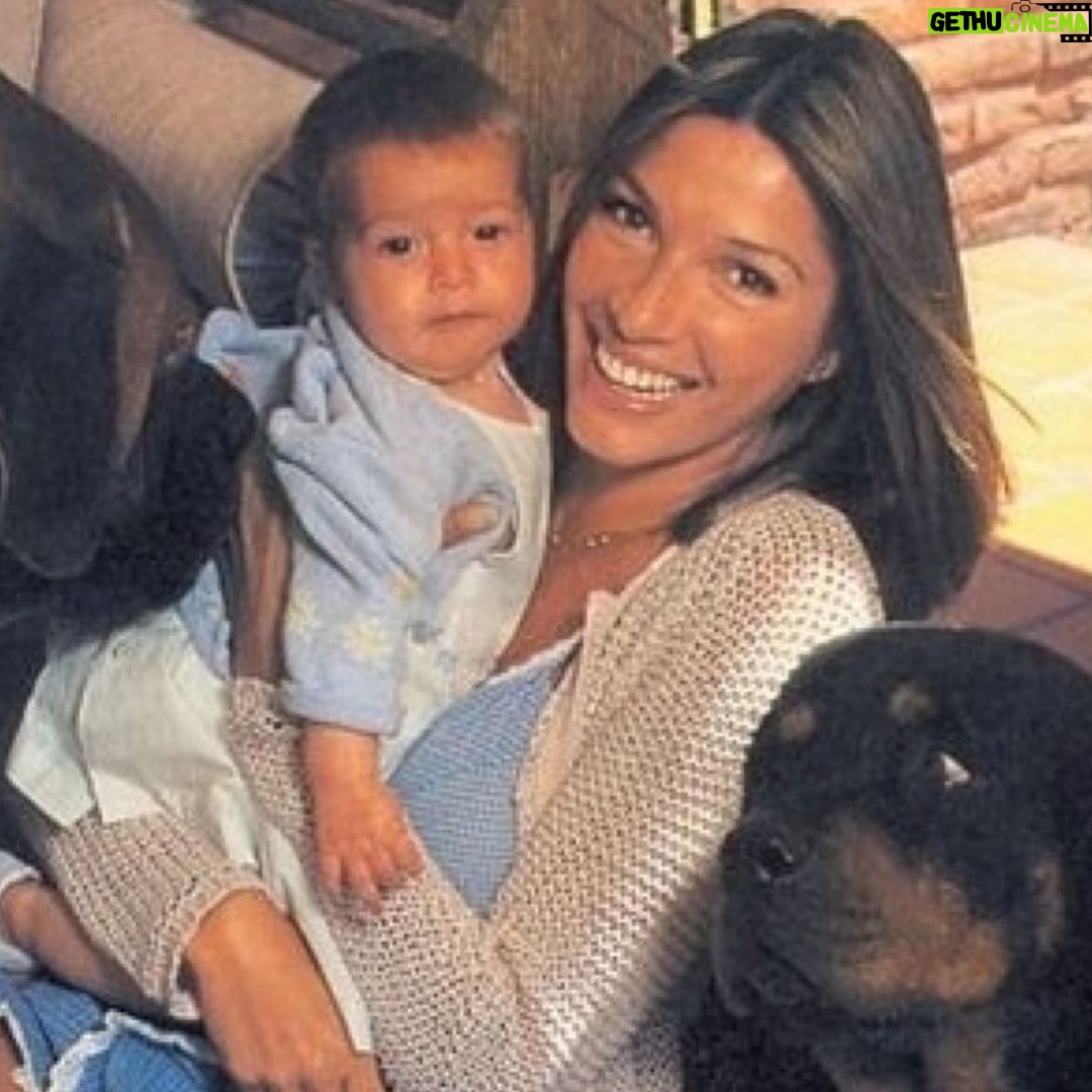 Actress Catherine Fulop HD Instagram Photos and Wallpapers June 2023 ...