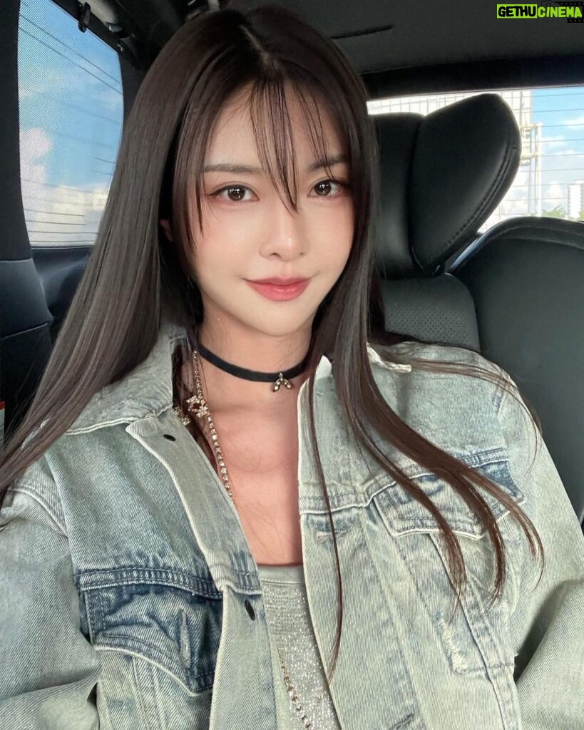 Actress Cathryn Li HD Instagram Photos and Wallpapers April 2022 ...