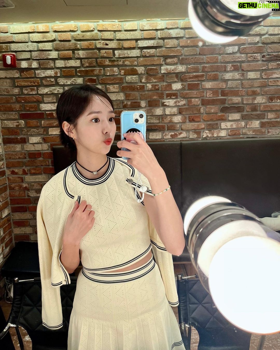Actress Chae Soo-bin HD Instagram Photos and Wallpapers February 2024 ...